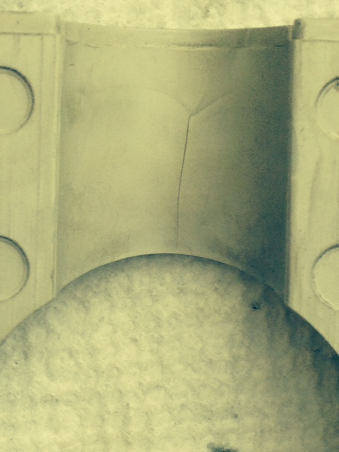 cracked slide guide - www.DRRiders.com